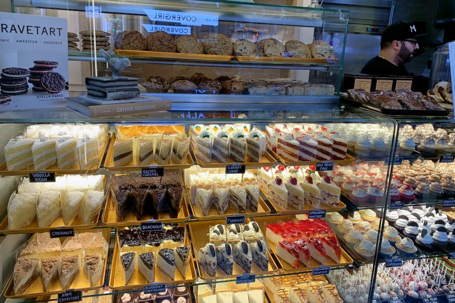 Theater District gets a new bakery: Mia’s Bakery | Hoodline