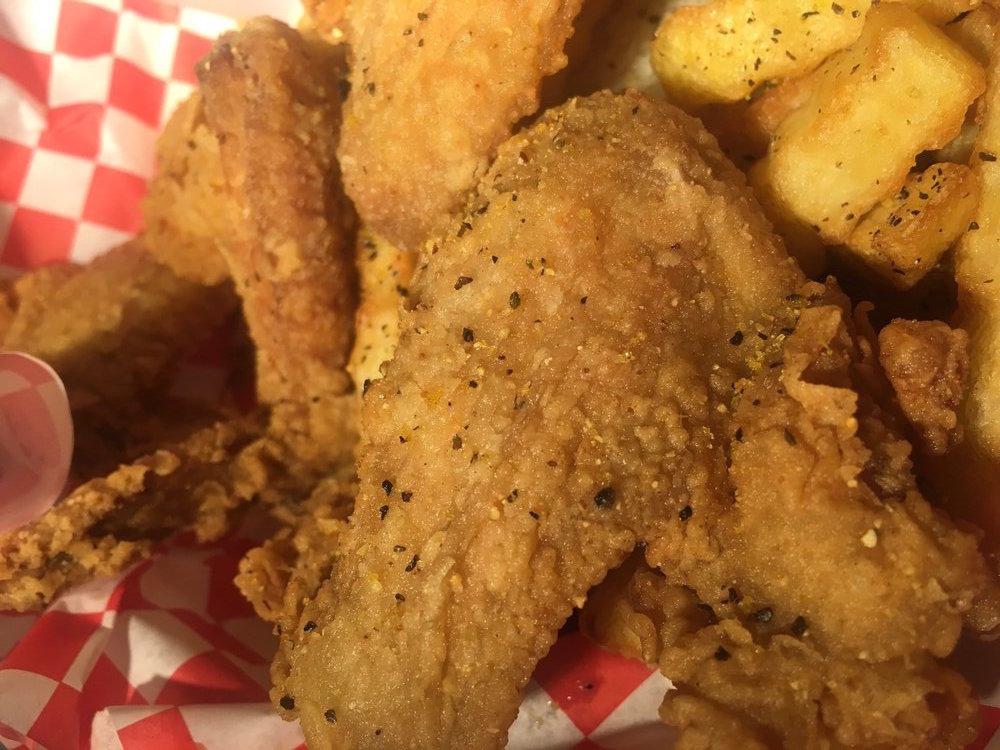 The 4 best spots to score chicken wings in Arlington