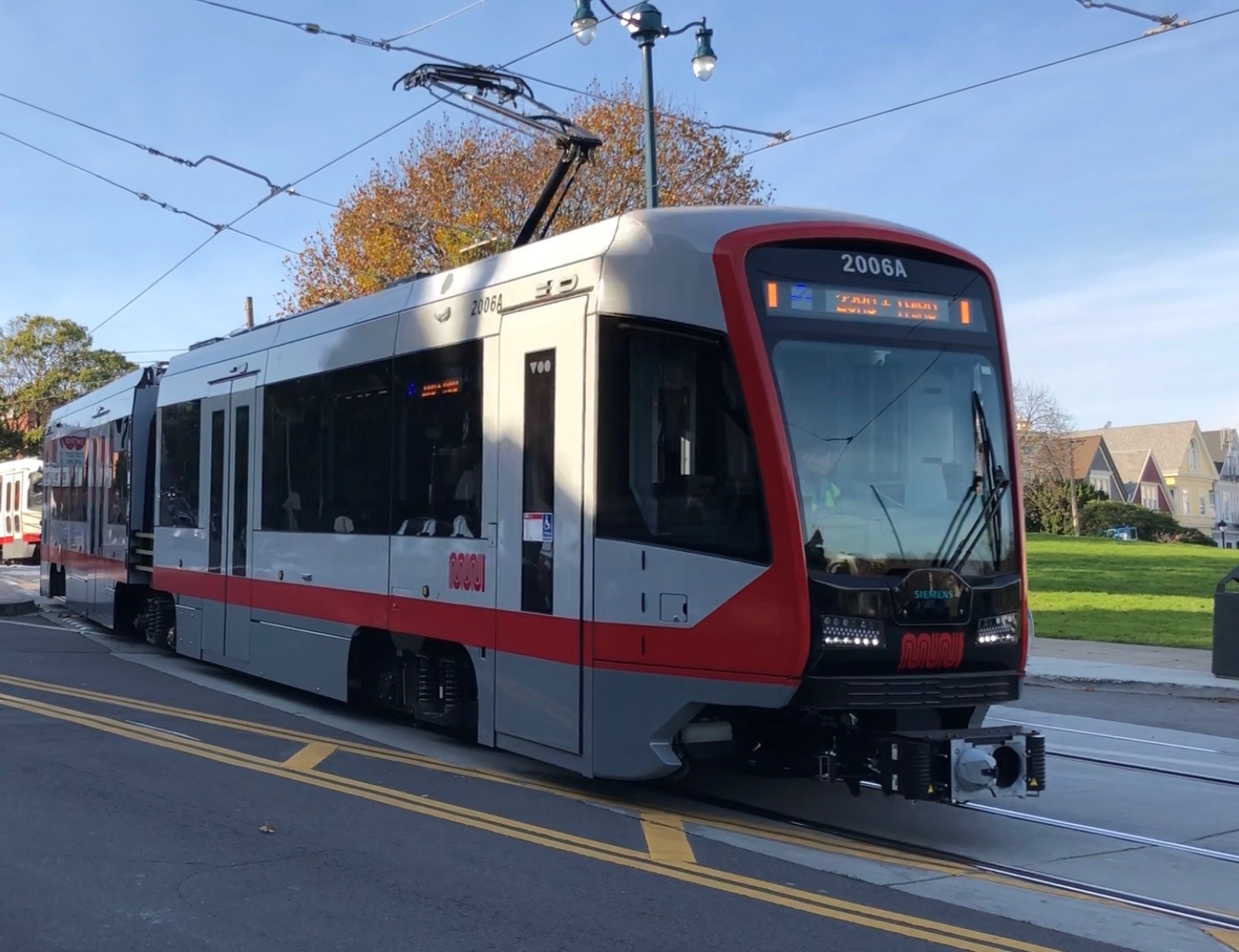 Night Moves: Muni Testing New 3-Car LRV Trains After Dark | Hoodline