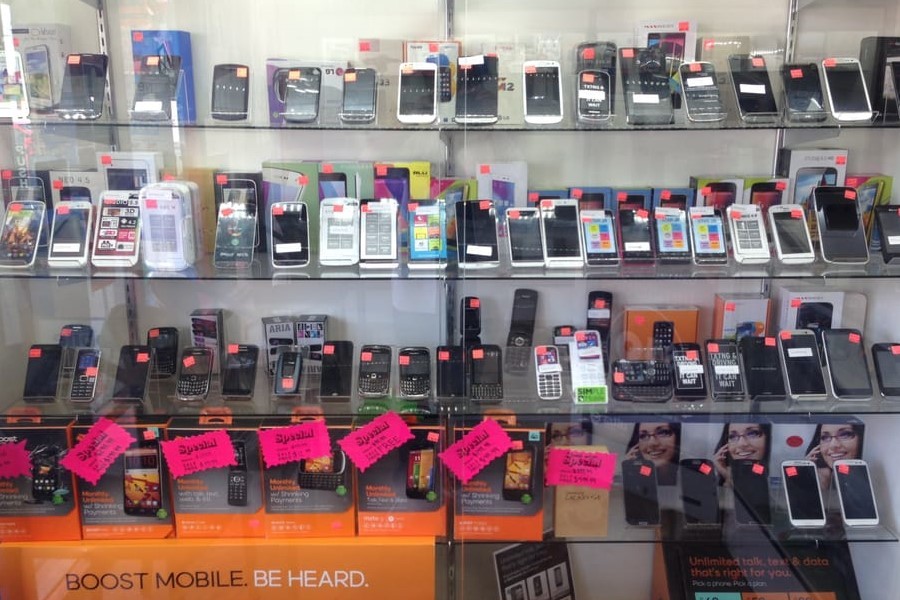 Santa Ana's top 4 electronics repair spots